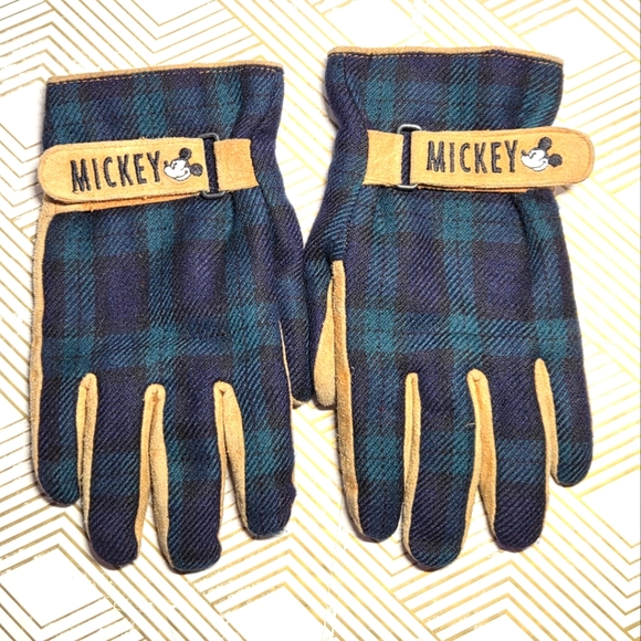 Disney | Accessories | Mickey Mouse Disney Store Blue Green Plaid Tan ...